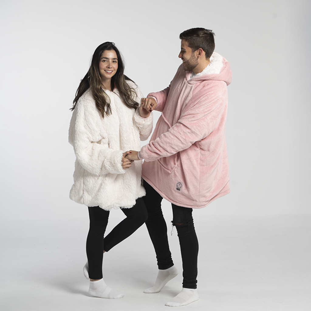 Saco peludo y suave Yeti rosa con blanco - Yeti Colombia 2021