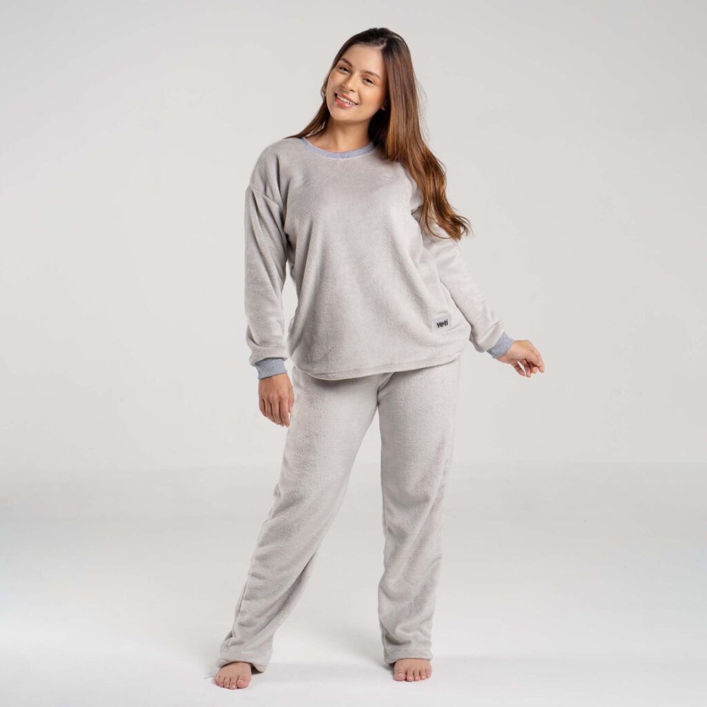 Pijama para mujeres térmica - Conjunto pijama gris claro largo - Yeti ...